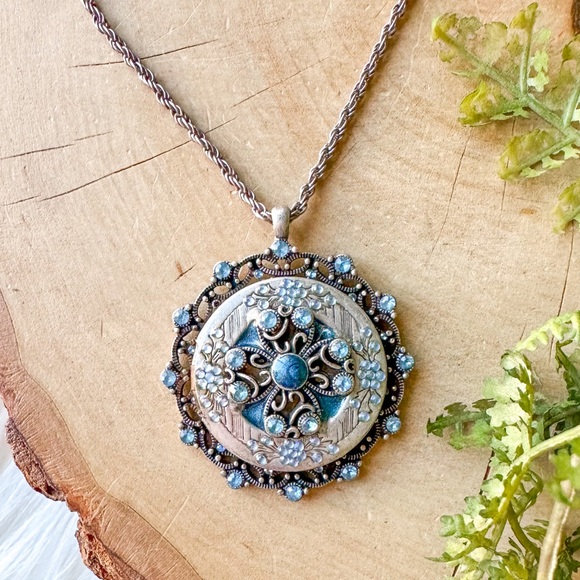 Golden Stella | Jewelry | Golden Stella Silver Filigree Blue Crystal ...